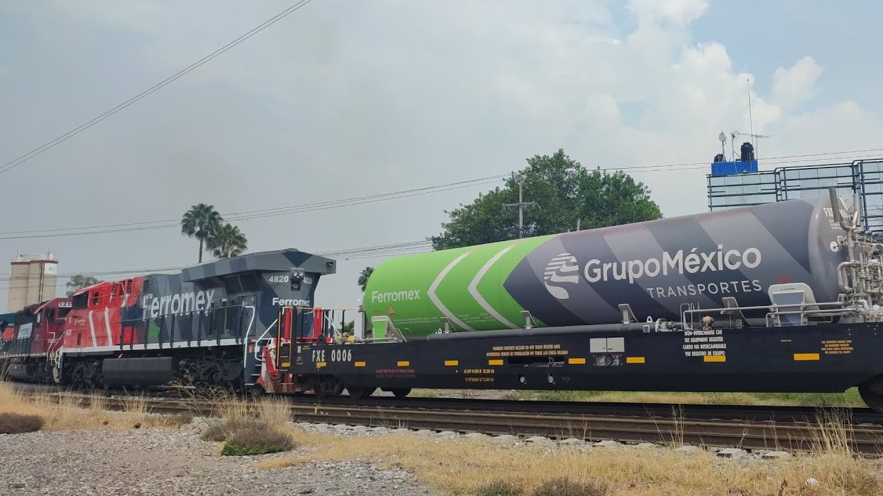 Lo más nuevo y lo más clásico de Ferromex en este tren!! 🚂🛤️🍃🦓🔴 - YouTube