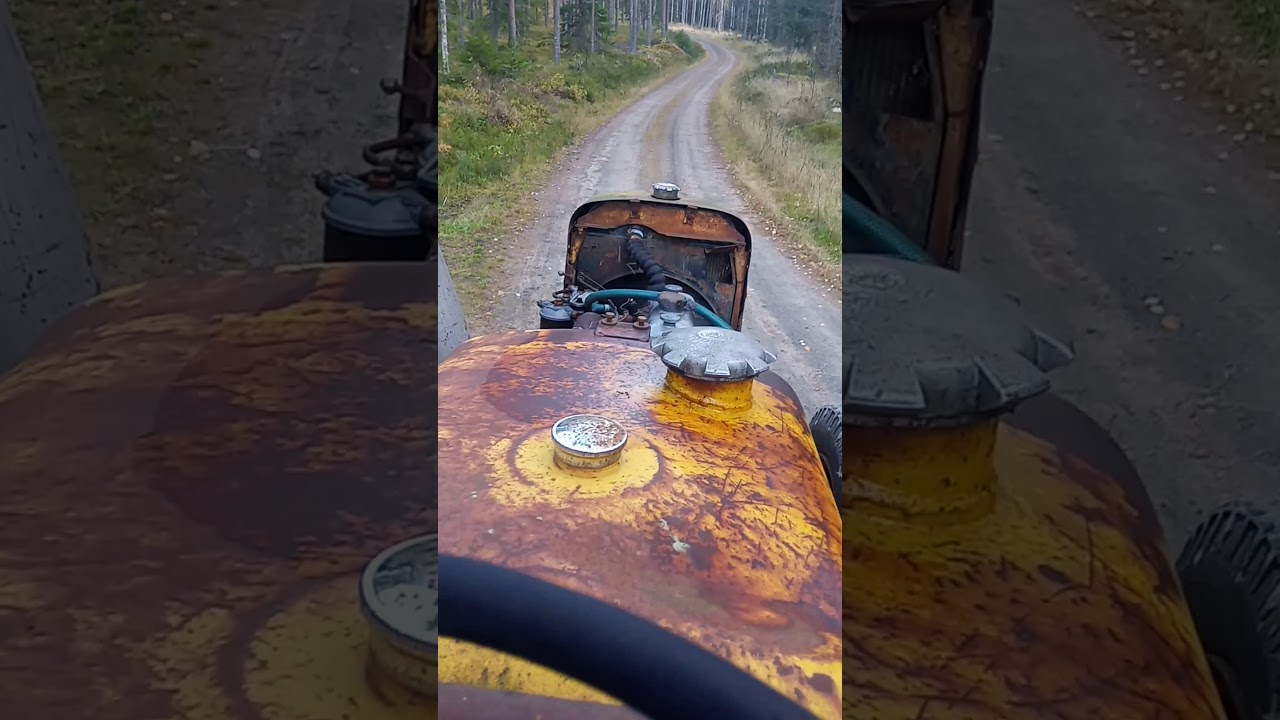 Bison 470 med volvo D67 motor - YouTube