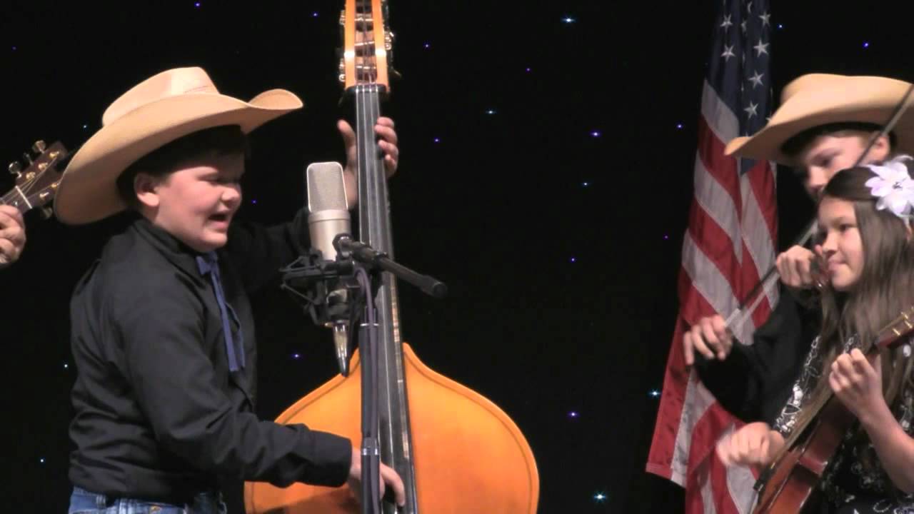 The Baker Family - Mama Don't Allow - YouTube