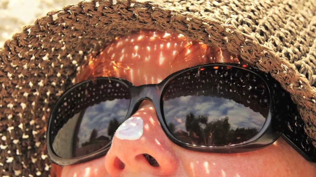 Kristina Shaffer, MD on Sun Damage - YouTube