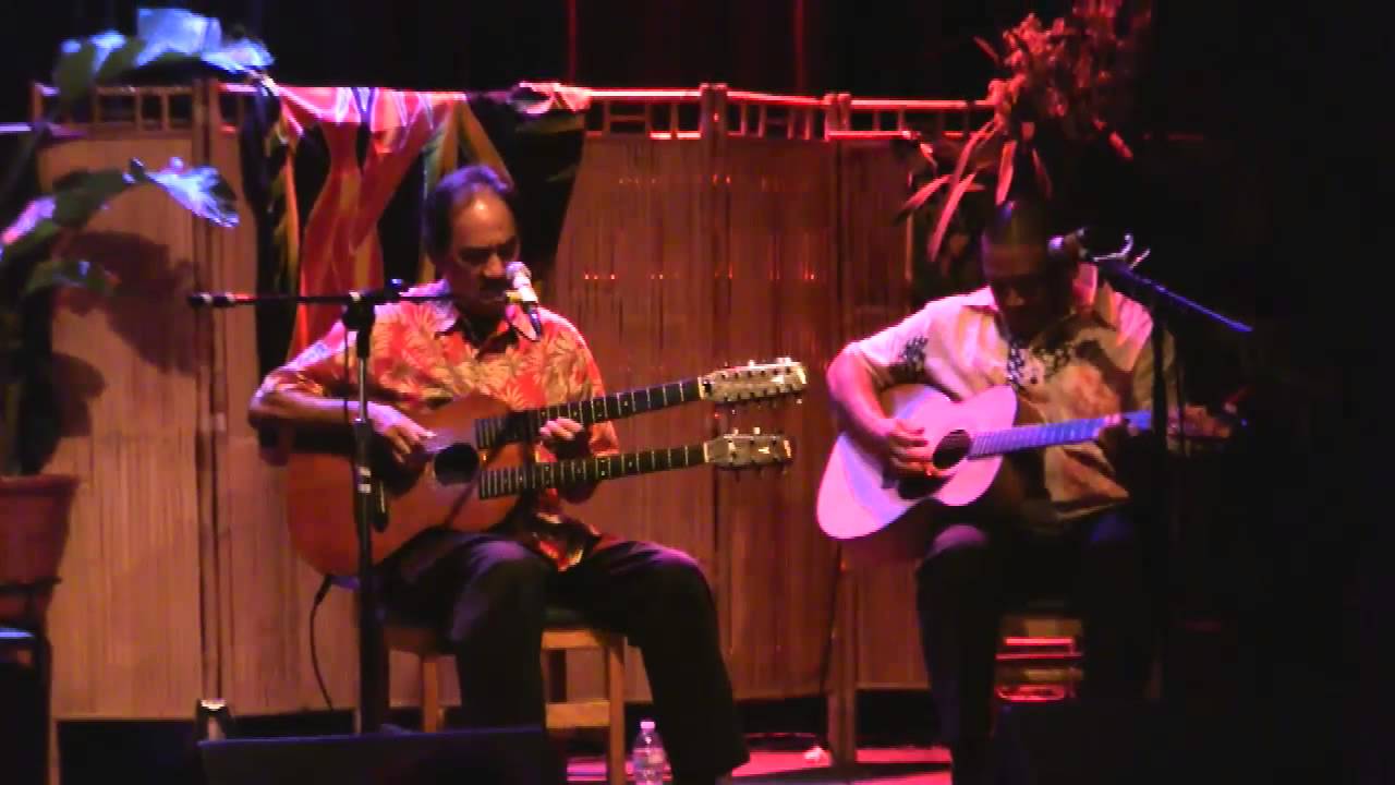 "Hualalai", Performed By Ernie Cruz Jr With George Kuo - YouTube