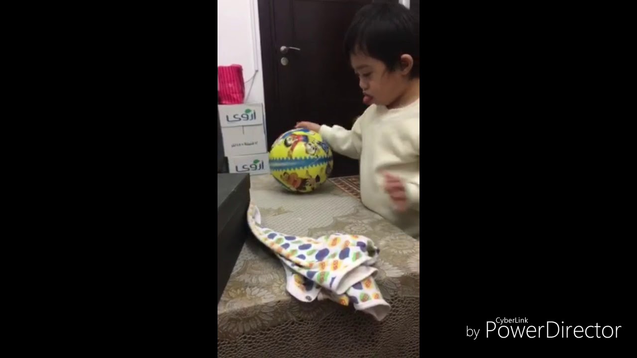ironing clothes+Playing ball😂😂😂 - YouTube