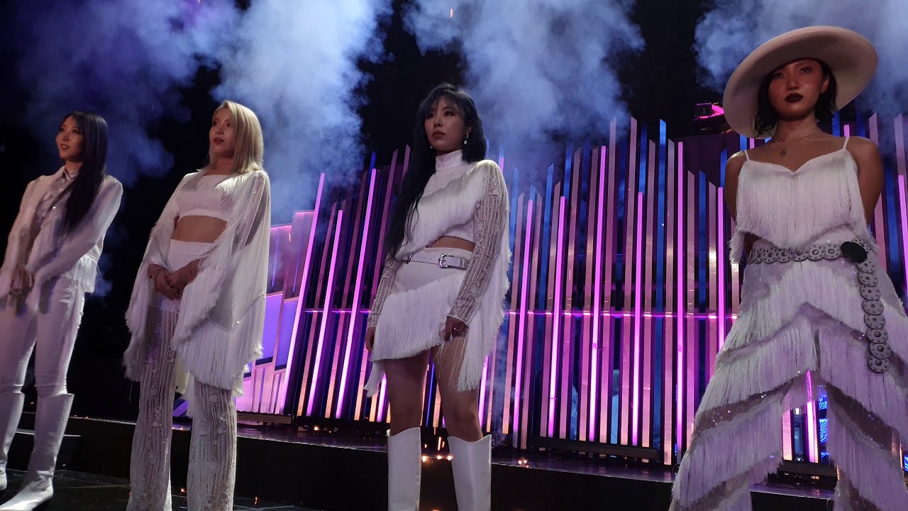 퀸덤 파이널 출연진 입장및퇴장 오프닝영상 직캠(Fancam) (UHD 4K 60프레임) - YouTube