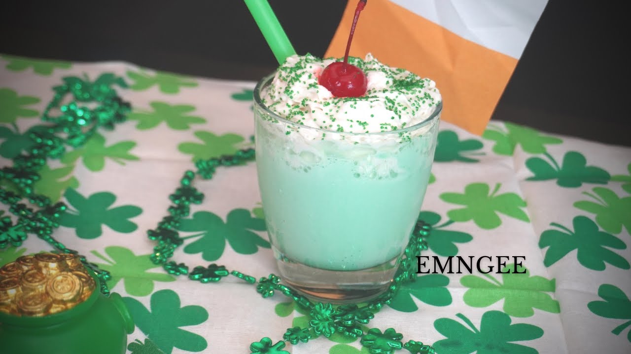 How To Make Shamrock Shakes For St. Patrick's Day - YouTube