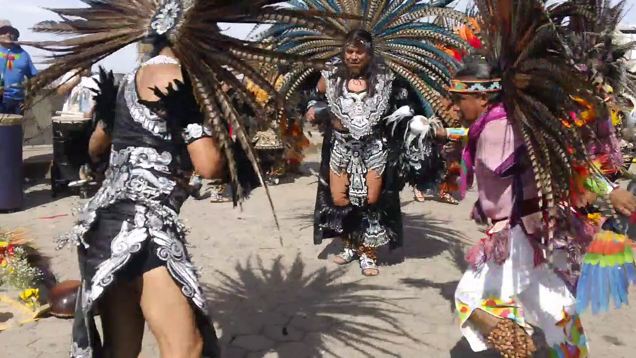 DANZA AZTECA - YouTube