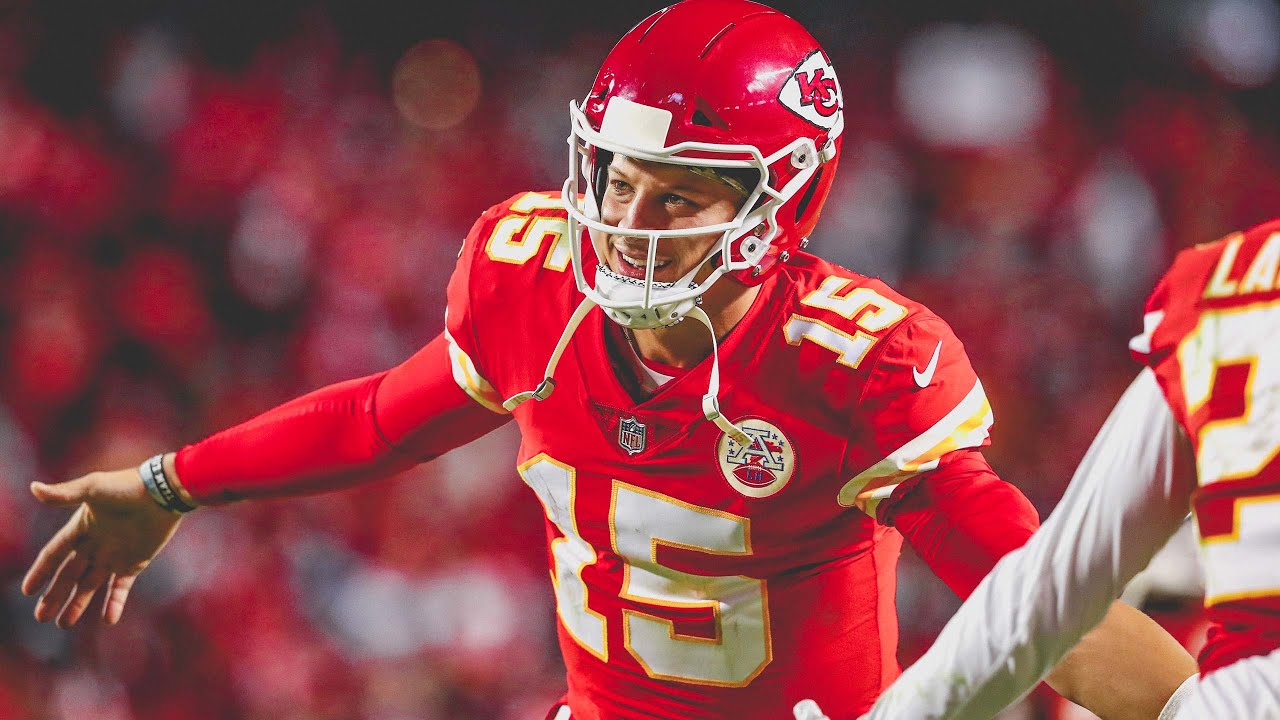 Patrick "Showtime" Mahomes 2021 Highlights | Kansas City Chiefs - YouTube