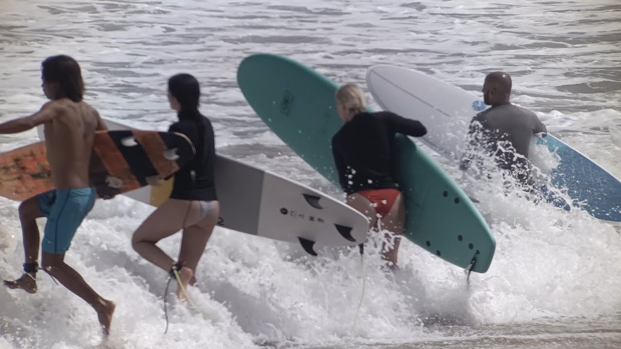 LONG WAVE HALFWAY KUTA BEACH - YouTube