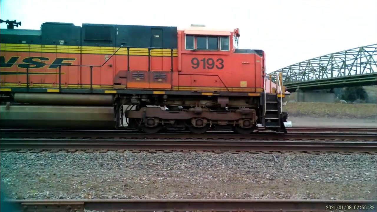 BNSF 6 unit consist - YouTube