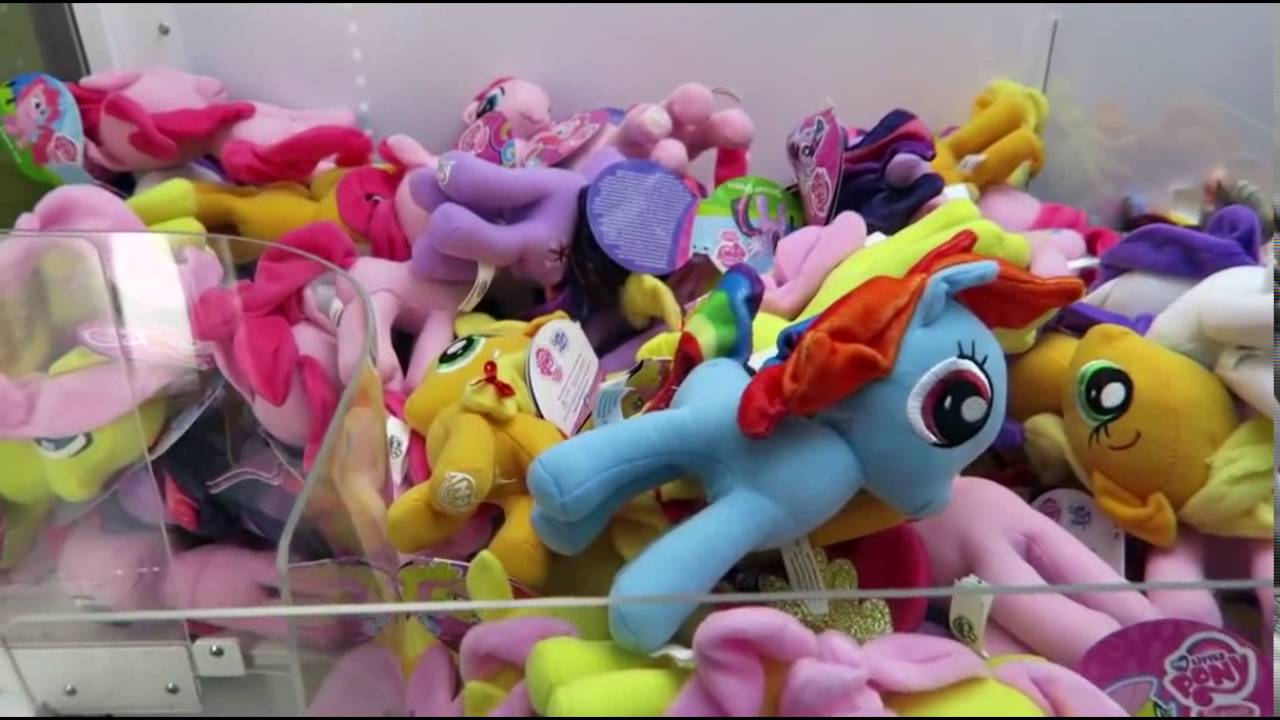 [Batman]Can SUPERHEROES Cook BATMAN Makes a GROSS Pizza! DCTC Real Life ...