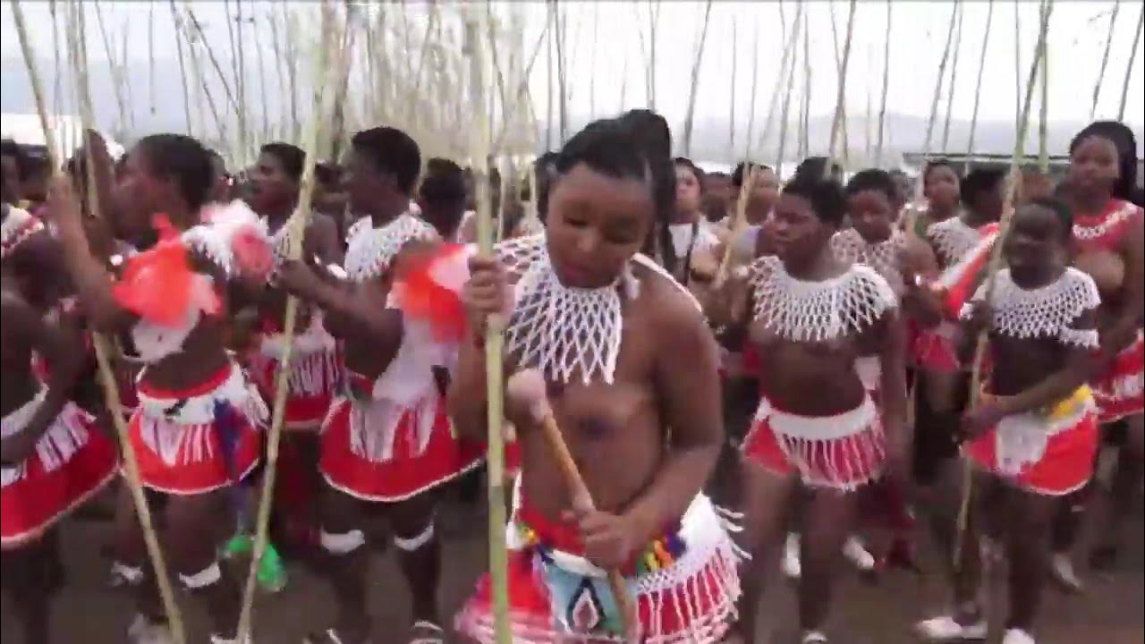 Reed dance uMemulo Traditional Zulu Ceremony Swazliand - YouTube