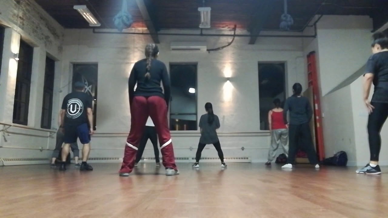 Hip Hop Class - Subbing at CDC - Toronto 2017-08-21 - YouTube