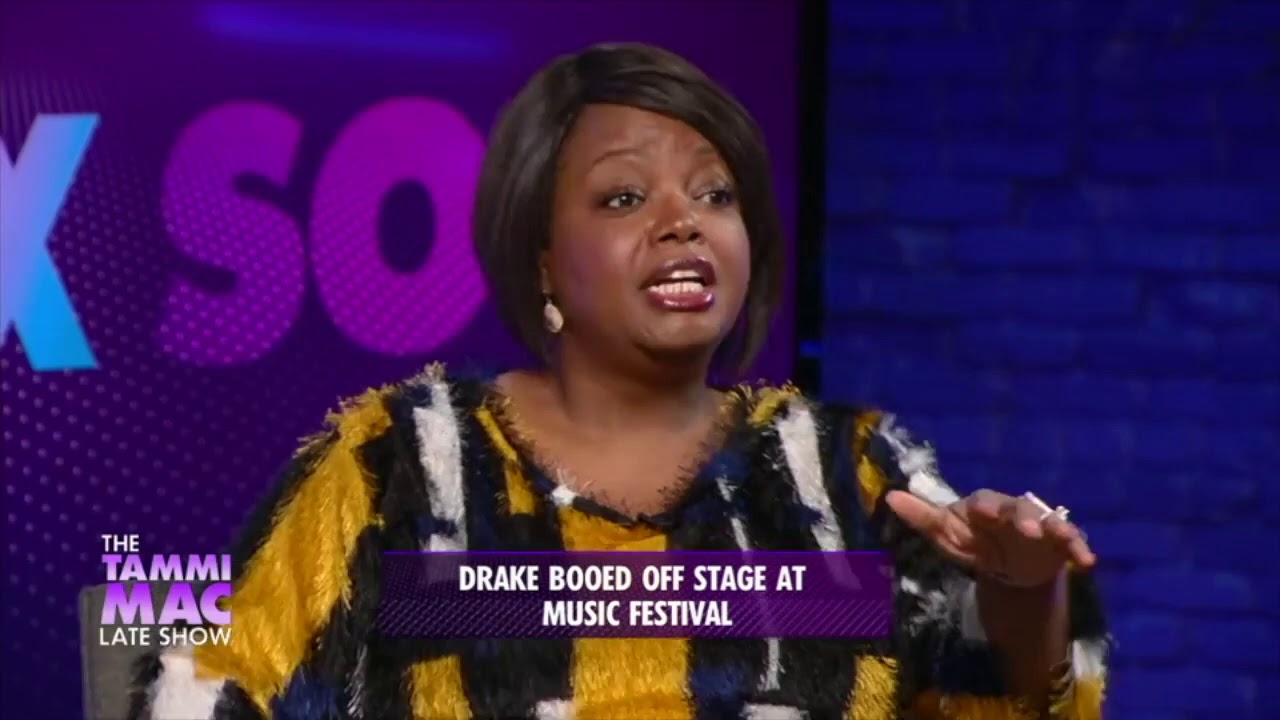 Drake Get's Boo'd! - YouTube