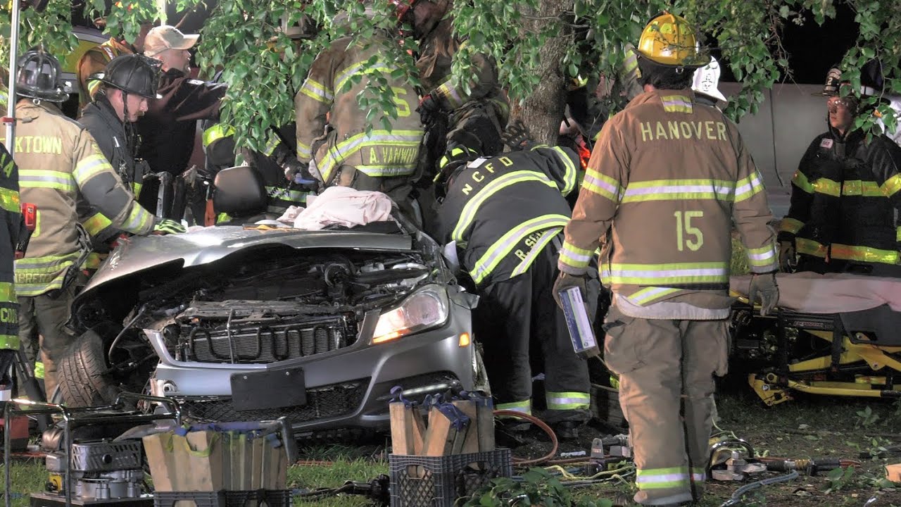 Route 22 serious car wreck: Speeding leads to car wrapped around tree ...
