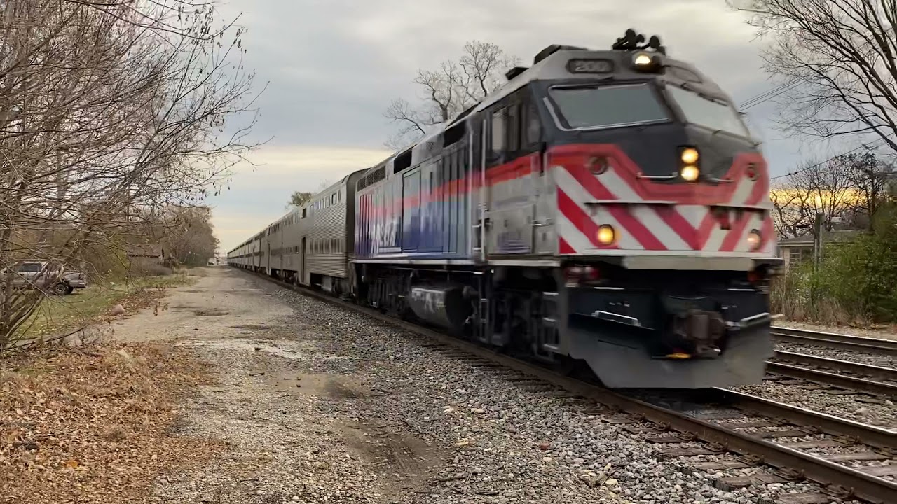 Outbound Metra 200 Express Passing Riverside IL - YouTube