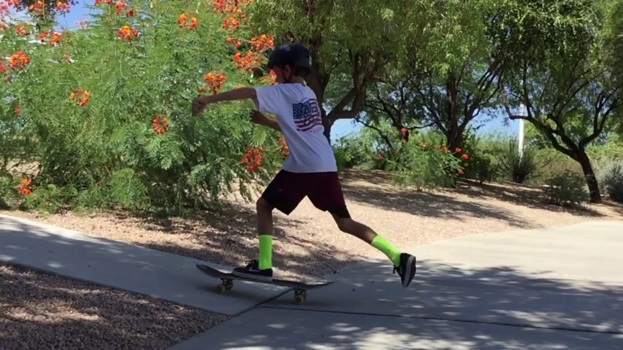 Skater bros - YouTube