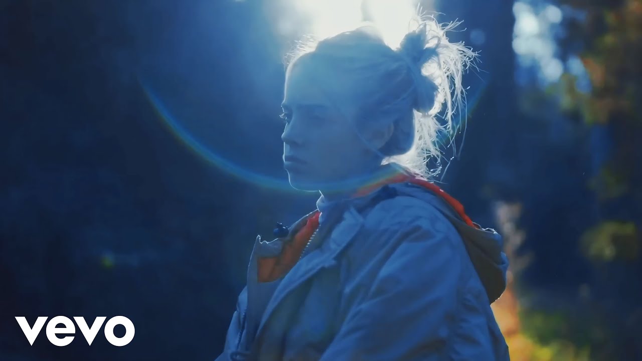 Billie Eilish - BLUE (Music Video) - YouTube