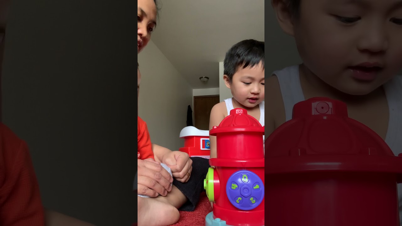 Water hydrant game - YouTube