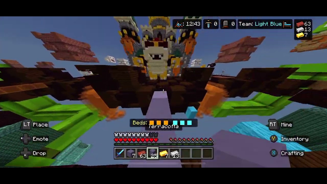 Minecraft lifeboat bedwars back on - YouTube