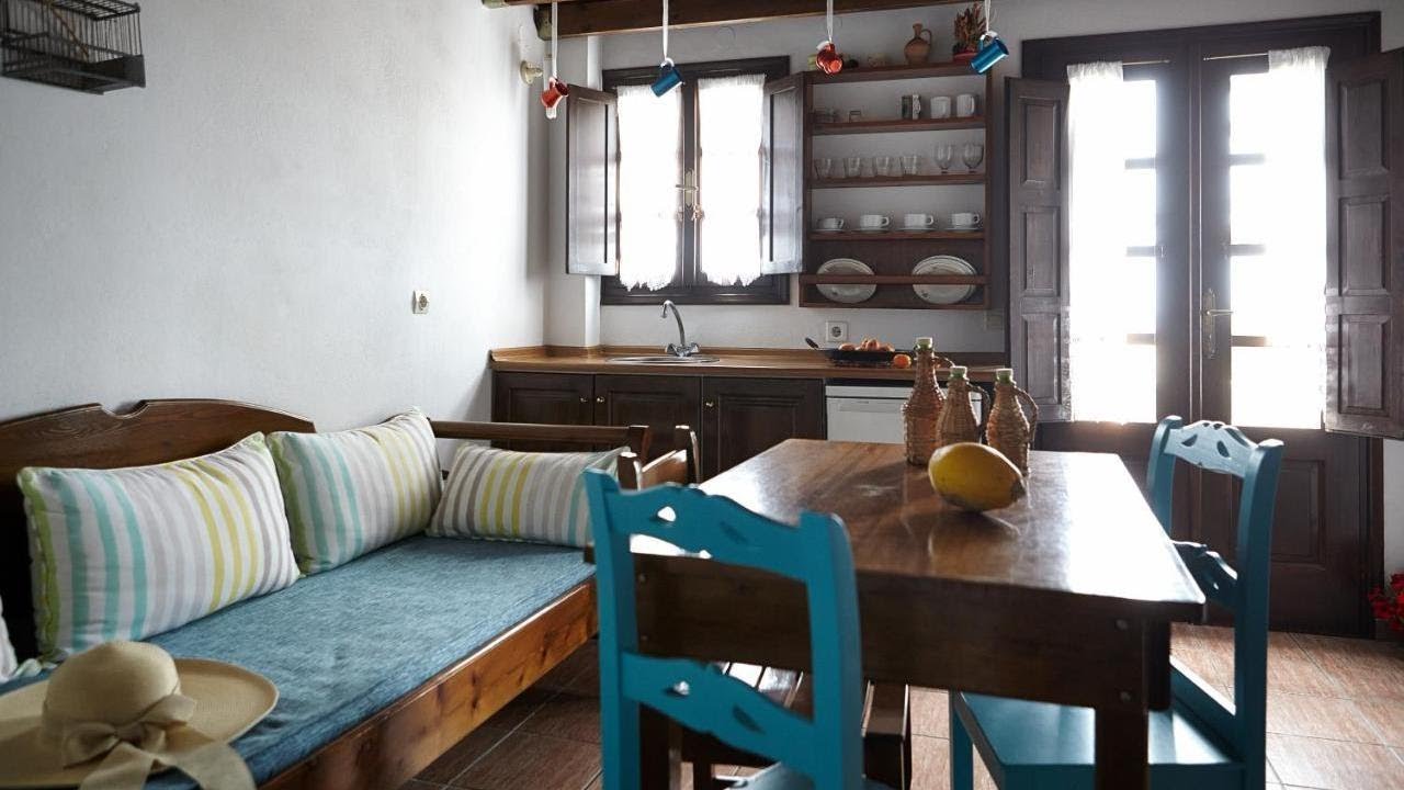 Anna Traditional Apartments, Kamari, Greece - YouTube