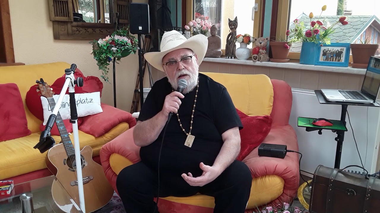 Larry Schuba singt "Zeit" - YouTube