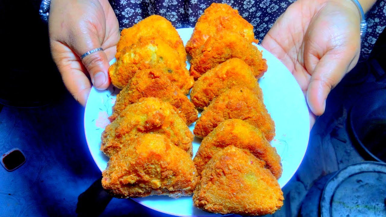 POTATO TRIANGLE SNACKS RECIPE | Quick Breakfast Recipe | POTATO ...