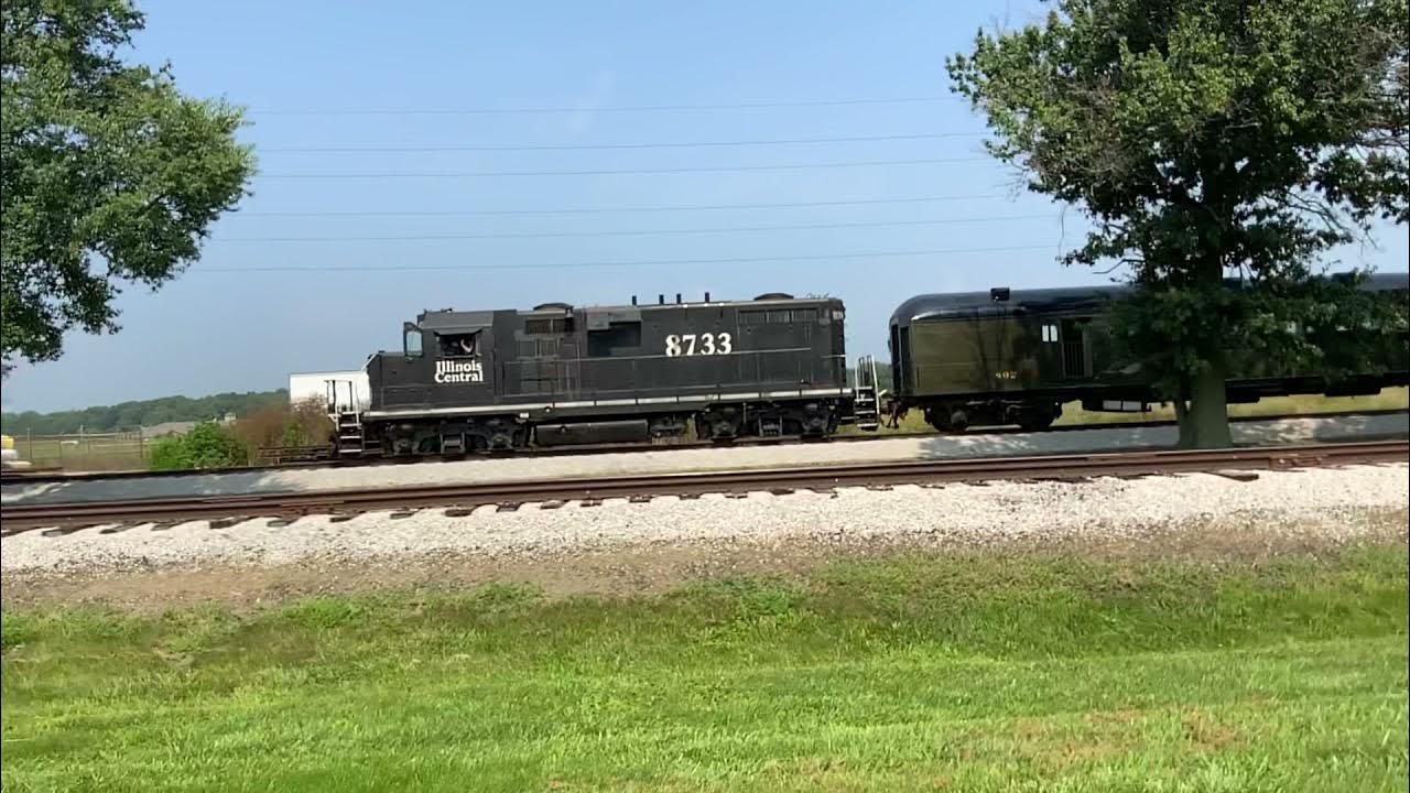IC 8733 GP11 passing by - YouTube