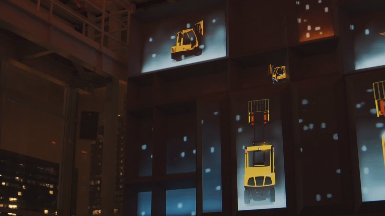 Chicago Projection Mapping - ROOF Corporate Event | Manufacturing - YouTube