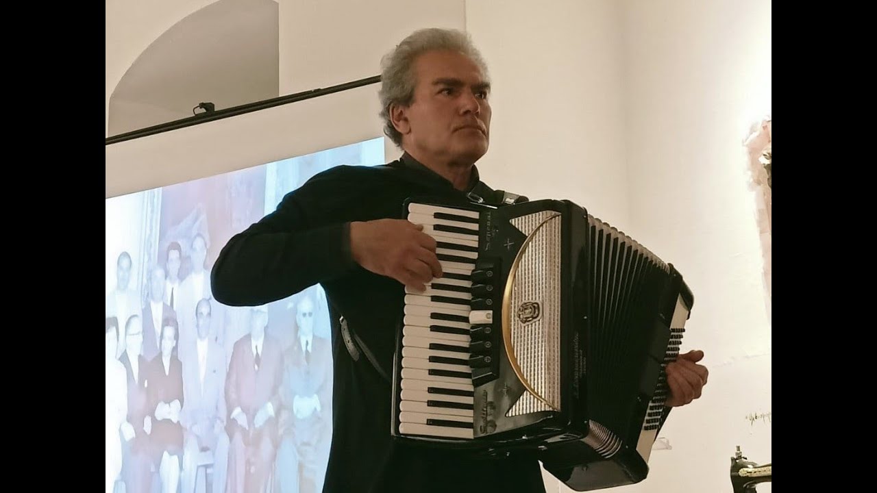 ΧΟΡΑ ΙΟΡΔΑΝΗ ΤΣΟΜΙΔΗ - ΣΟΛΟ ΙΟΡΔΑΝΗΣ ΠΟΤΑΜΟΣ - YouTube