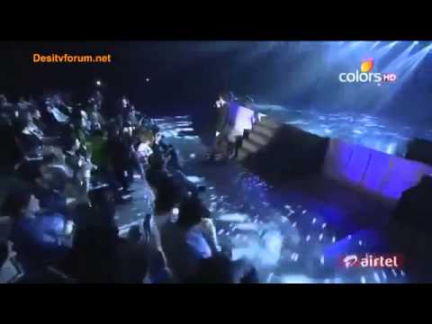 ATIF ASLAM LIVE Superb performance  Pehli Nazar Mein  at Sur Kshetra Grand Finale in Dubai