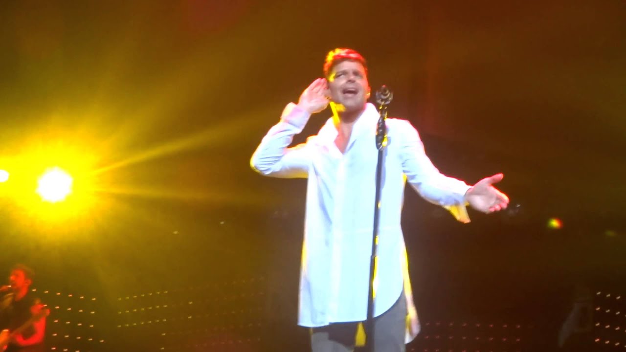 13. Tu Recuerdo - Ricky Martin (Orlando #OWT 2015) - YouTube