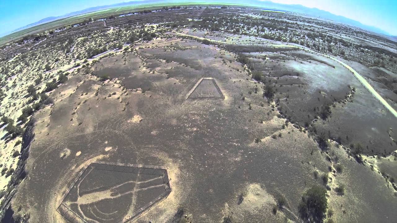 Blythe Intaglios..Aerial Footage...Phantom2...Gopro 3...Geoglyphs - YouTube
