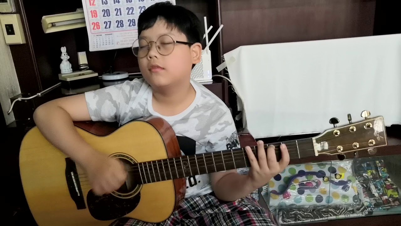 สอนกีตาร์เด็ก - Pentatonic - Shane Augustin - ครูยุ่น YuneMerci - YouTube
