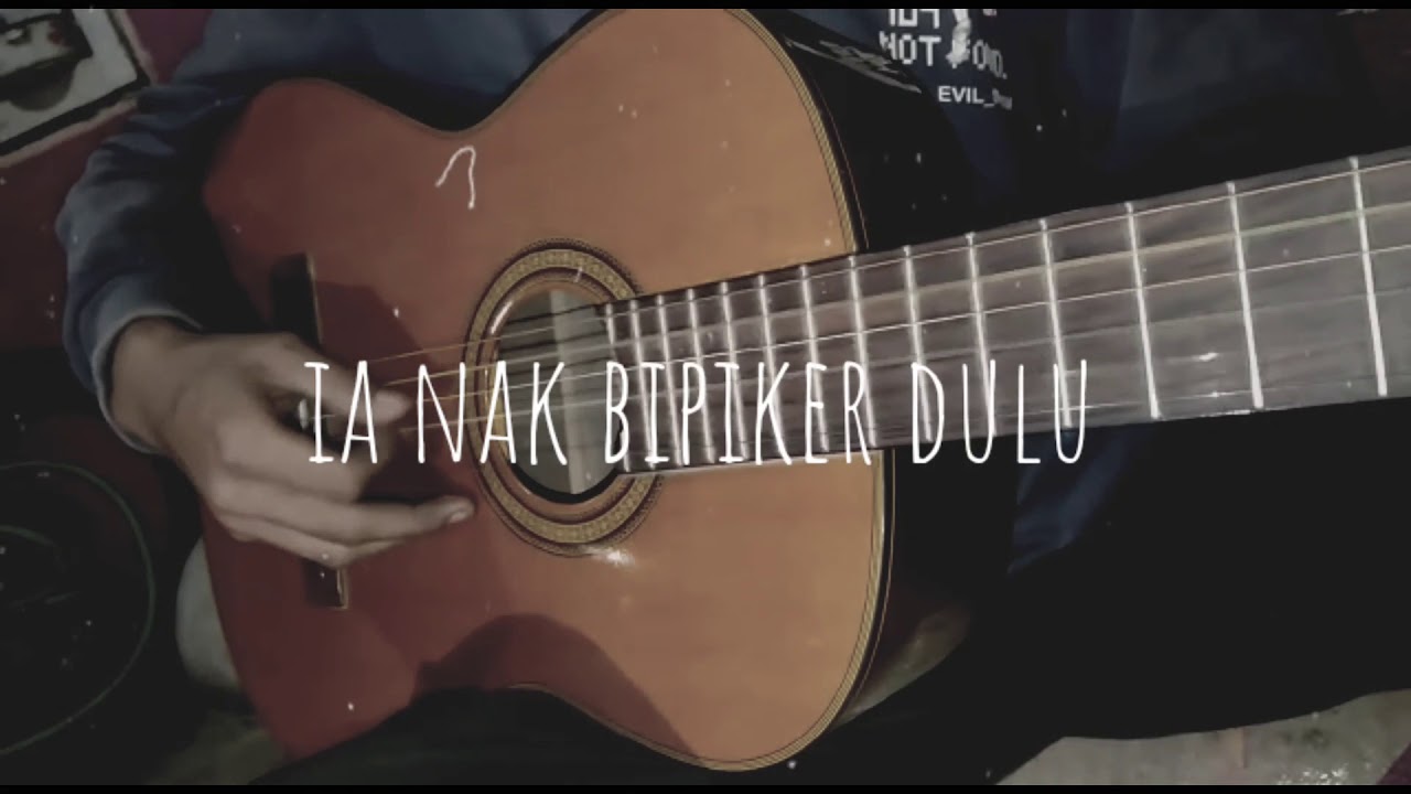 (Lagu blide ) ampa melayang cover:Rio arisandi