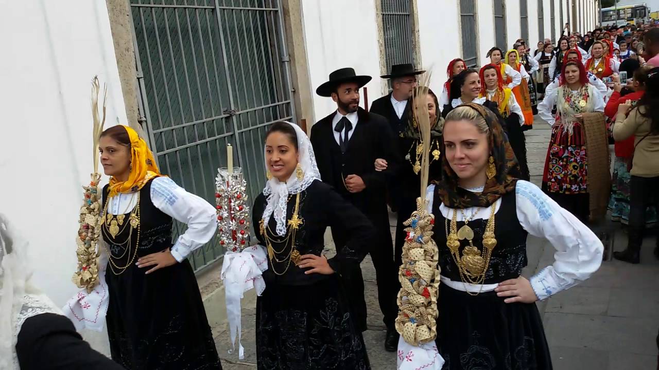 20160612 Desfile de Trajes Típicos Portugueses - YouTube