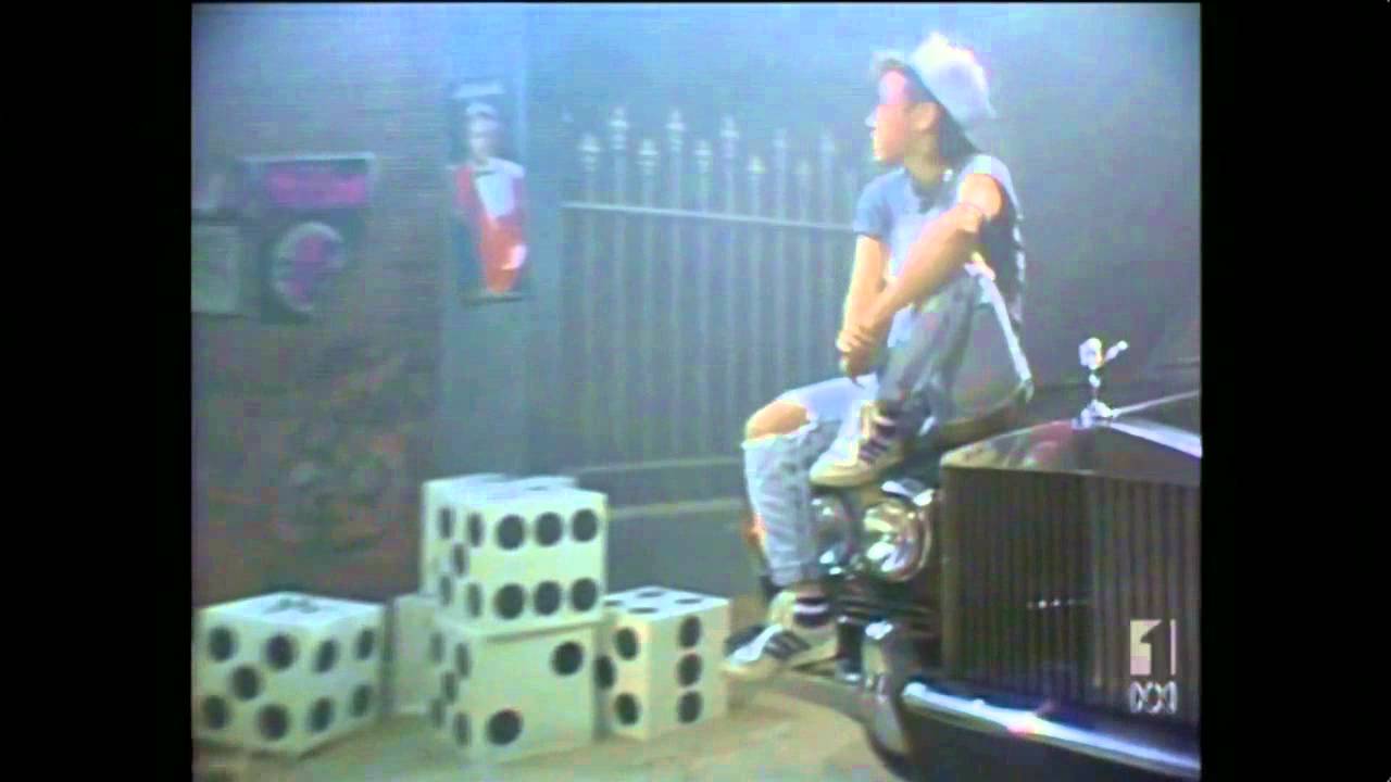 Countdown (Australia)- Lin Buckfield Guest Hosts Countdown- November 4 ...