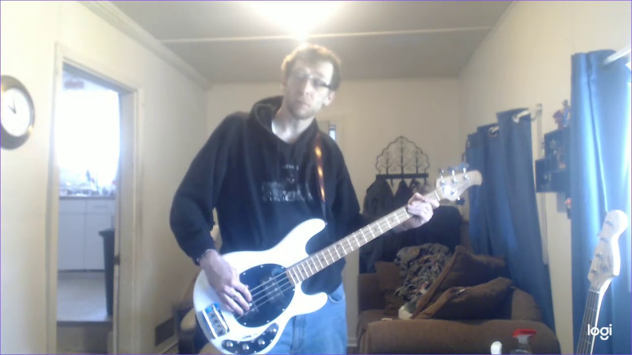 Passive Jay plays Gold on the Ceiling - YouTube