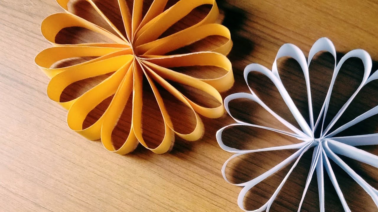 Paper wall hanging craft || How to make wall hanging paper craft - YouTube