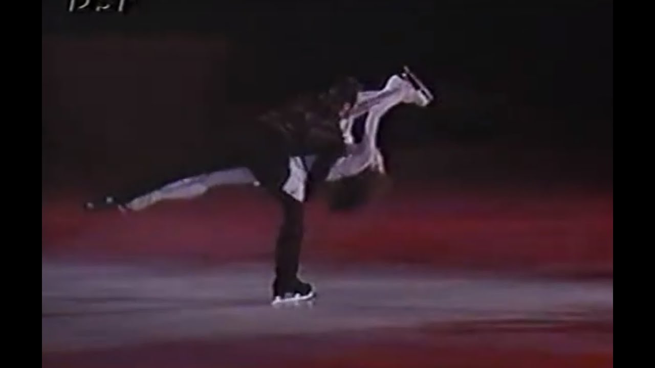 Girl carried in upside down SPLIT - YouTube