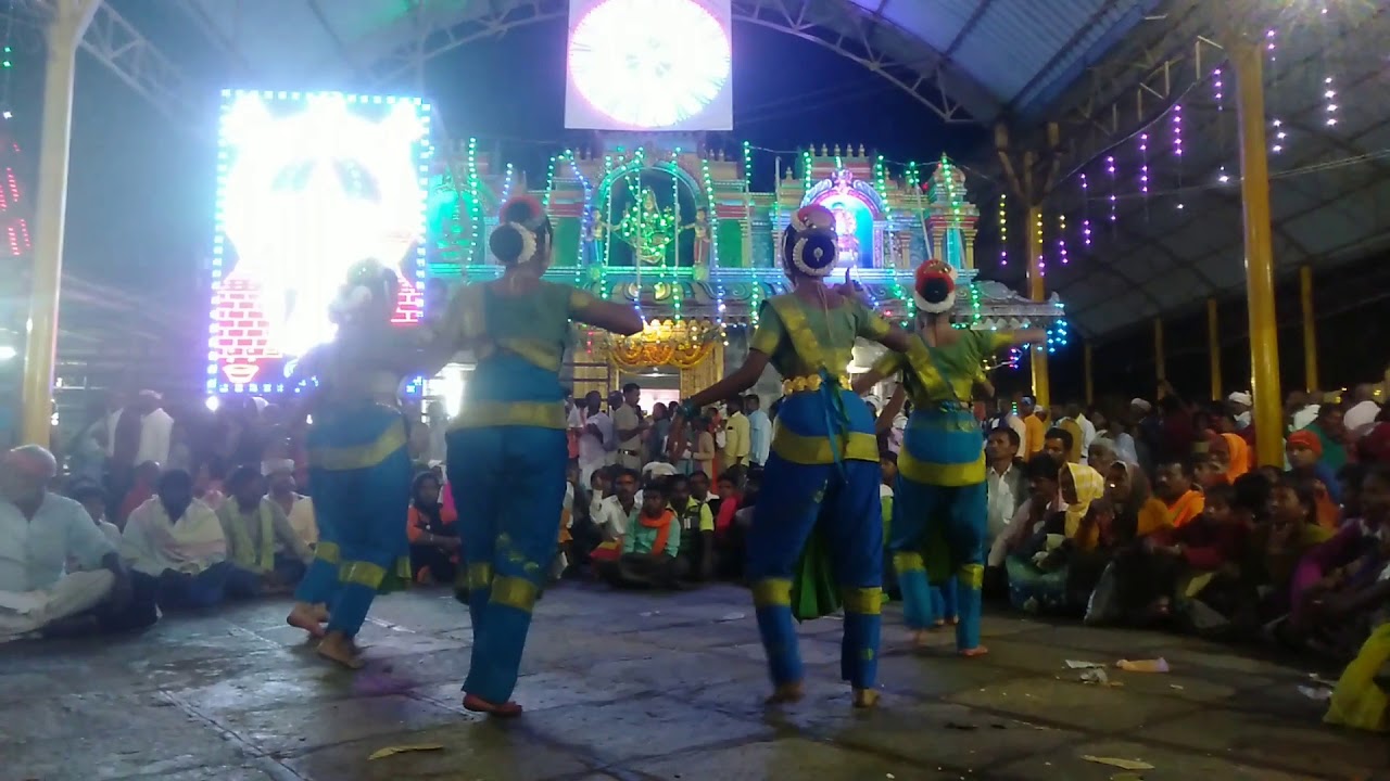 classical Dance at mylar.7crore dancers - YouTube