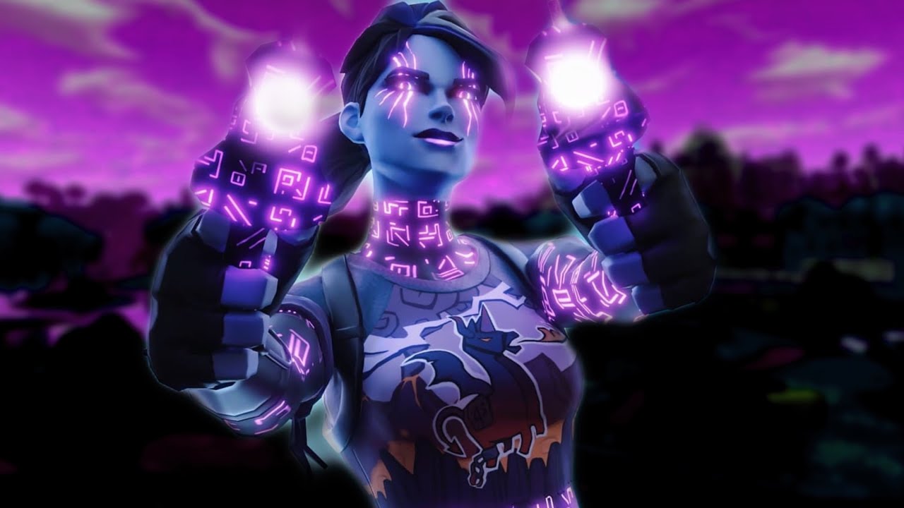 Scared of the dark 😈 - fortnite montage - YouTube