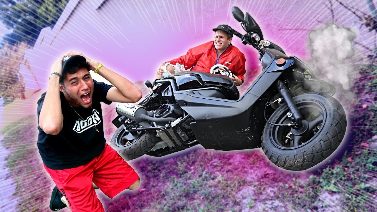 Bati A Moto Novinha Do Meu Amigo Ficou Bravo Youtube