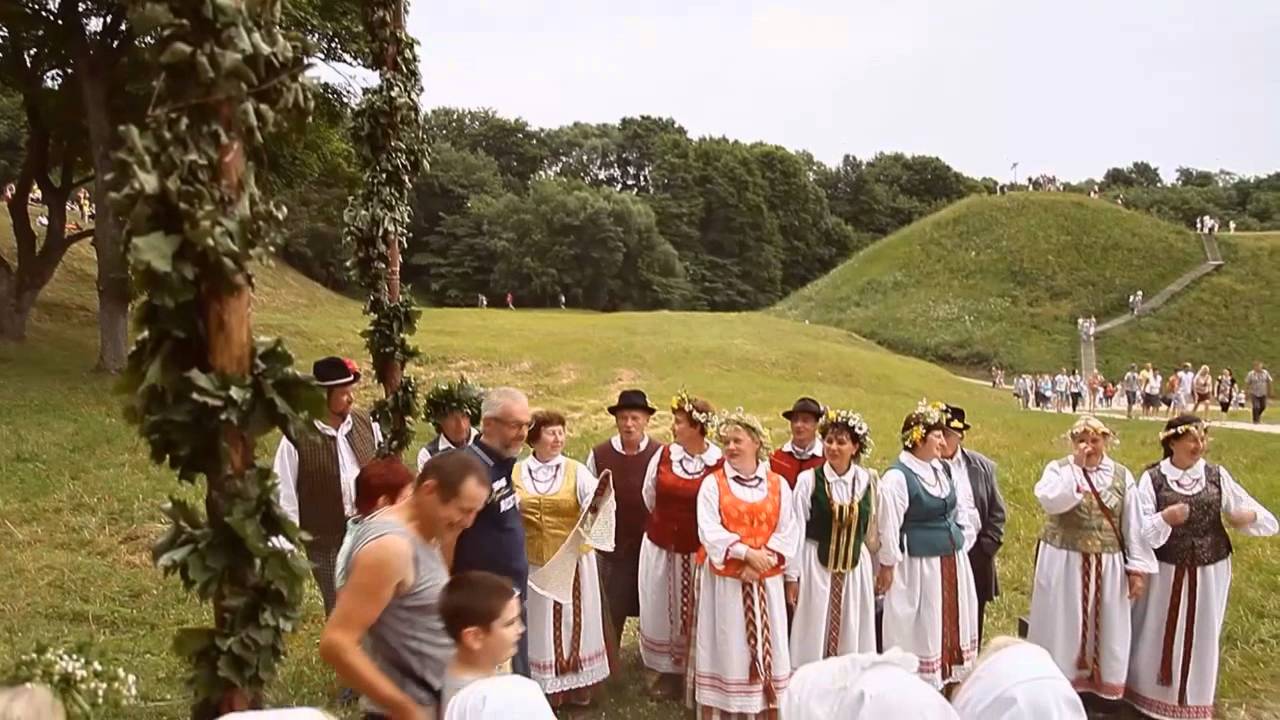 Joninės Kernavėje 2013 - YouTube