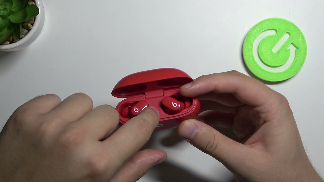 How to Connect Beats Studio Buds with Apple Watch? Pair Beats Buds with ...