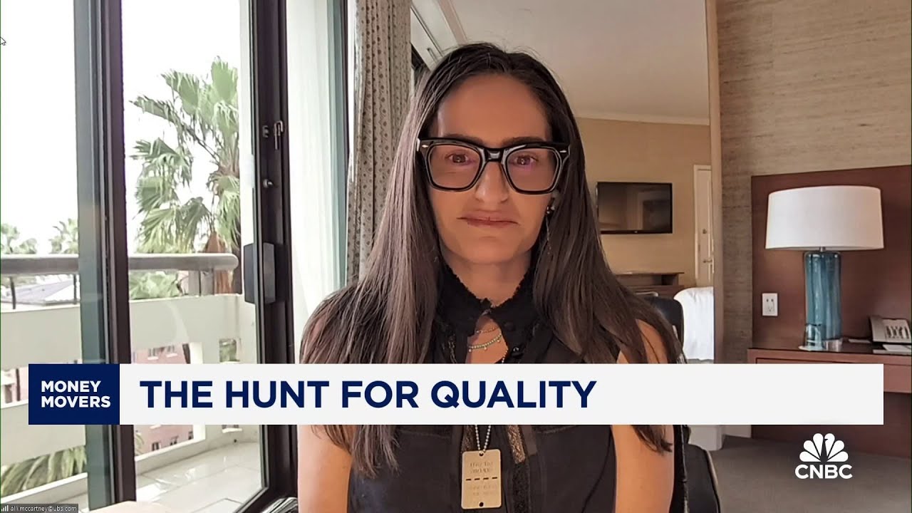 Focus on quality stocks and bonds, including U.S. tech: UBS' Alli ...