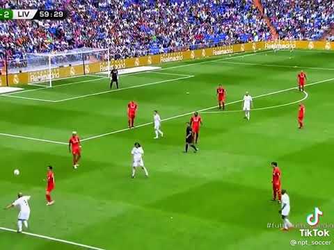 ROBERTO CARLOS ŞUT PENALTI