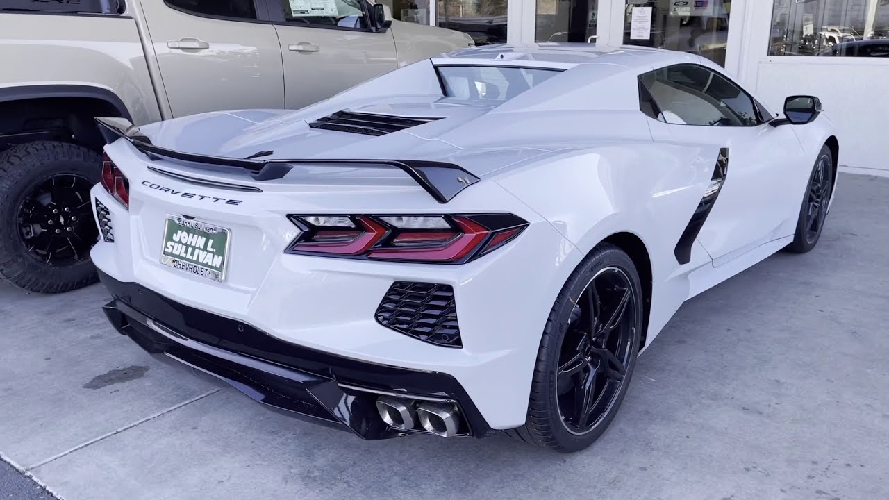 2020 Chevrolet Corvette C8 videos with the ceramic matrix gray and ...