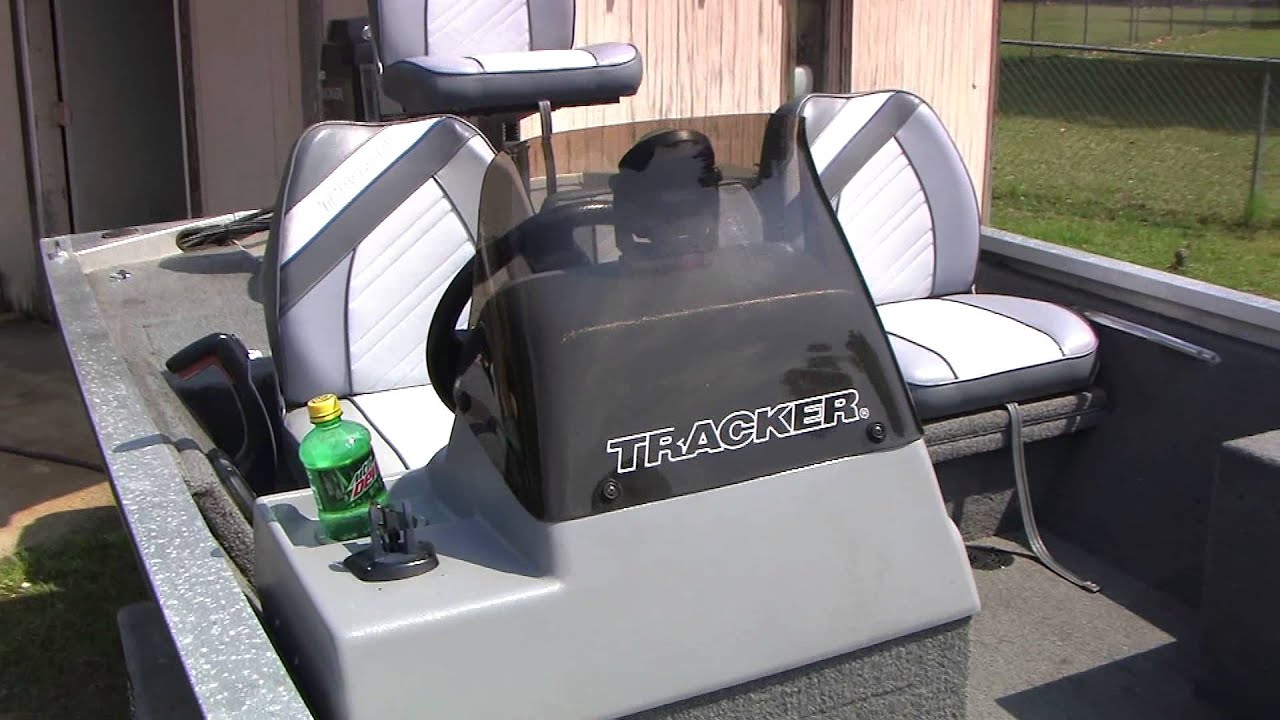 1994 Bass Tracker 60HP - YouTube