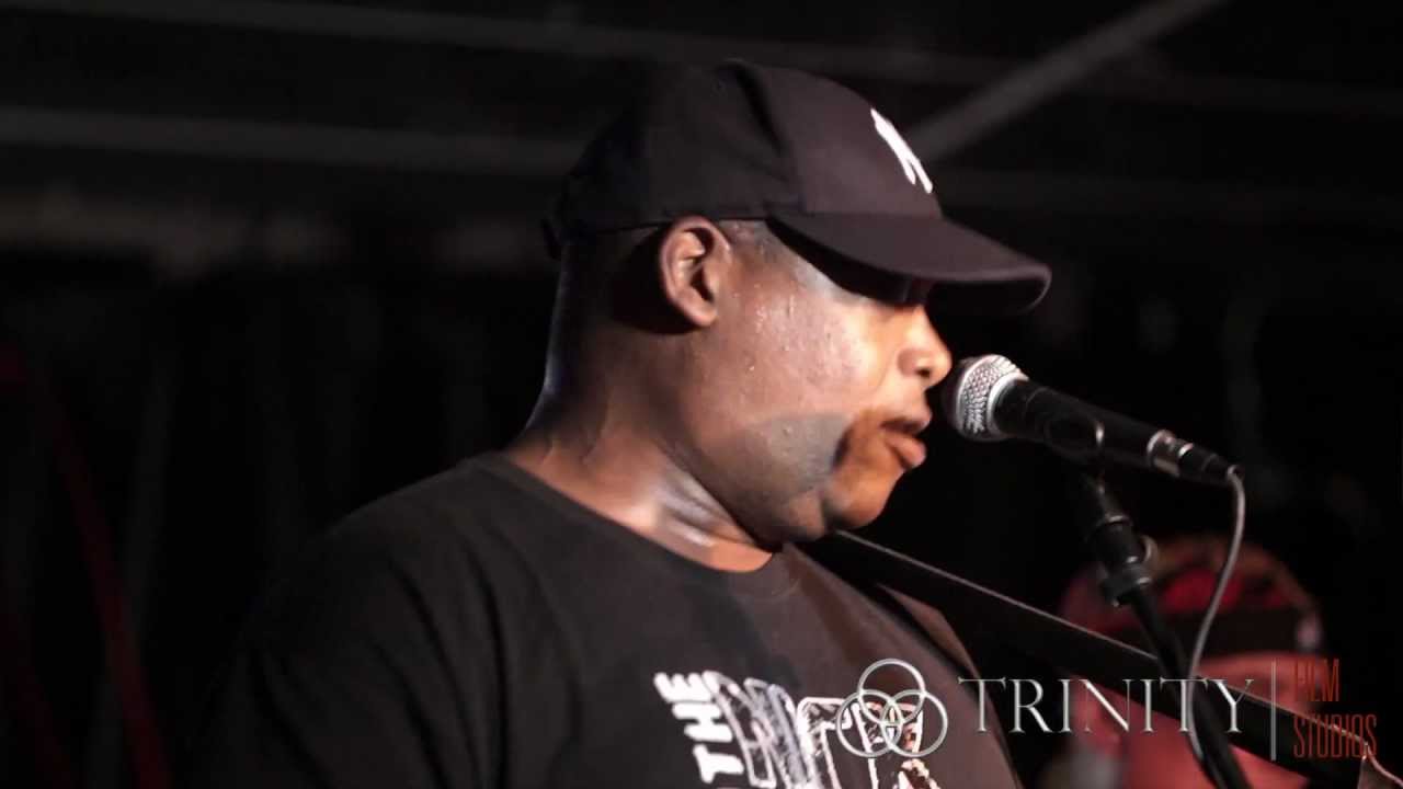The Nick Clemons Band - Song 2 - YouTube