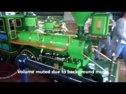 Houston Aquarium Shark Train Ride - YouTube