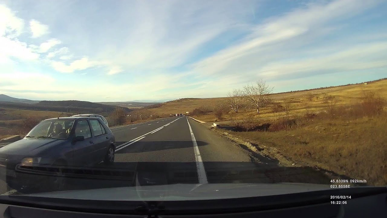 Incident trafic 14 febr 16 - depasire linie continua - YouTube